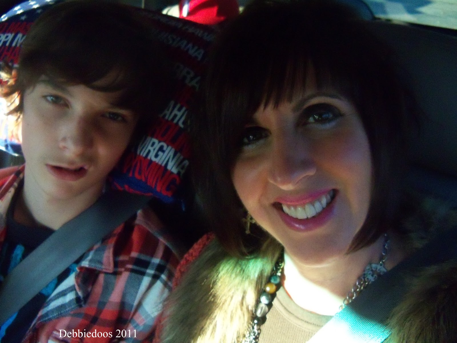 Debbiedoo's: March 2011