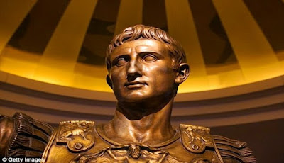 Ternyata Kepala Julius Caesar Memiliki ‘Benjolan Aneh’ - Sains Box