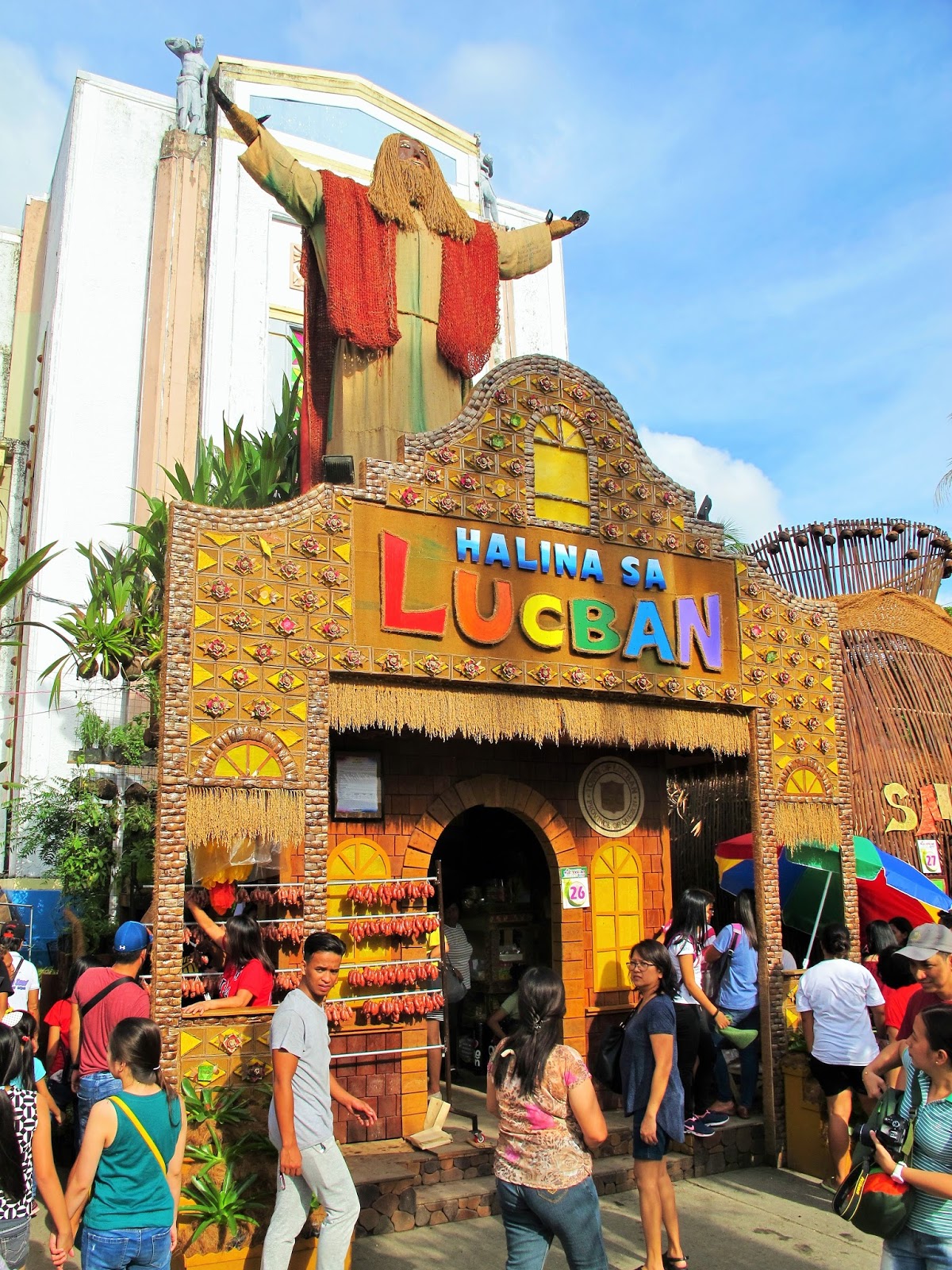 Gridcrosser: Coconut Creativity: Spectacles and Festivity at Quezon’s ...