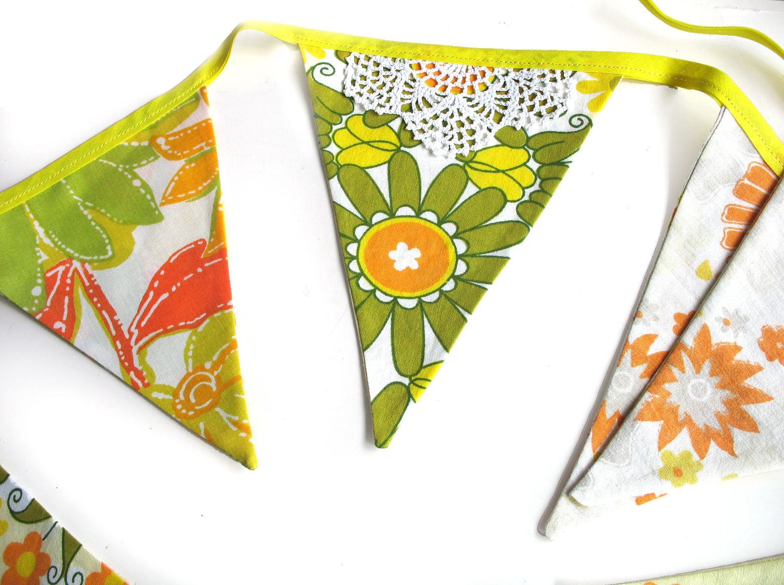 Merry-Go-Round Handmade: Merry-Go-Round HANDMADE made front of Made It ...