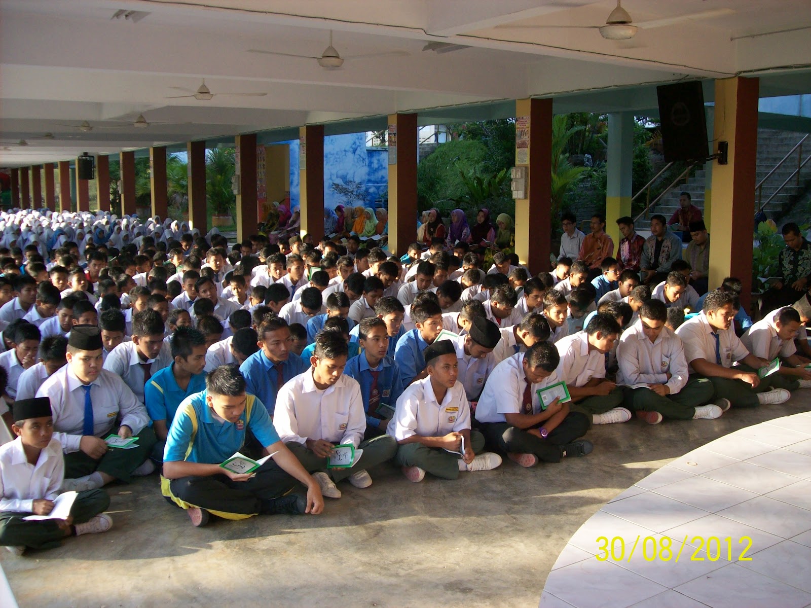 Sekolah Menengah Kebangsaan Bakai. Kuala Ketil, Kedah D.A.