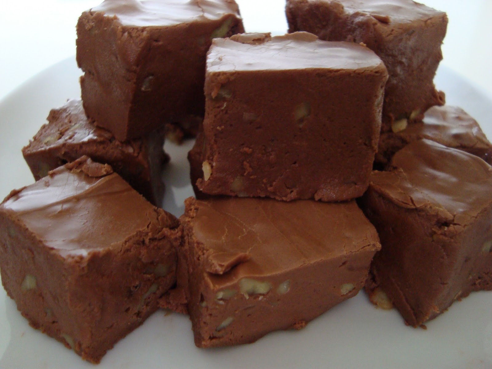 Caker Cooking: Creamy Fantasy Fudge