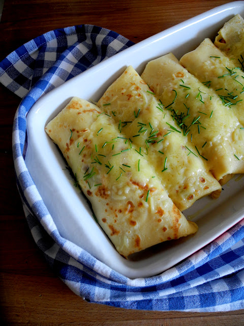 O Meu Tempero: Crepes com recheio de frango e legumes gratinados com queijo