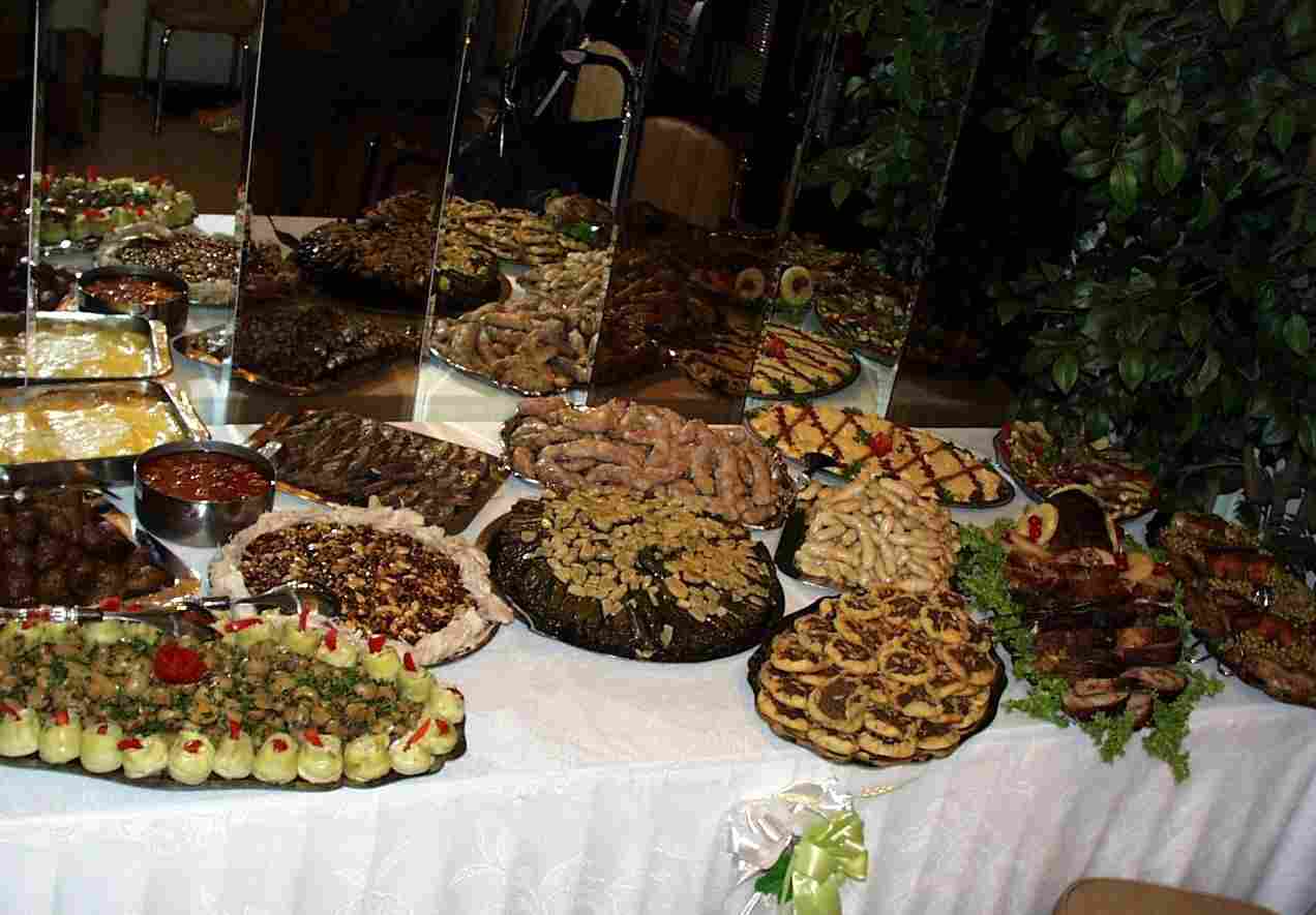 : Costumes - alimentação árabe.