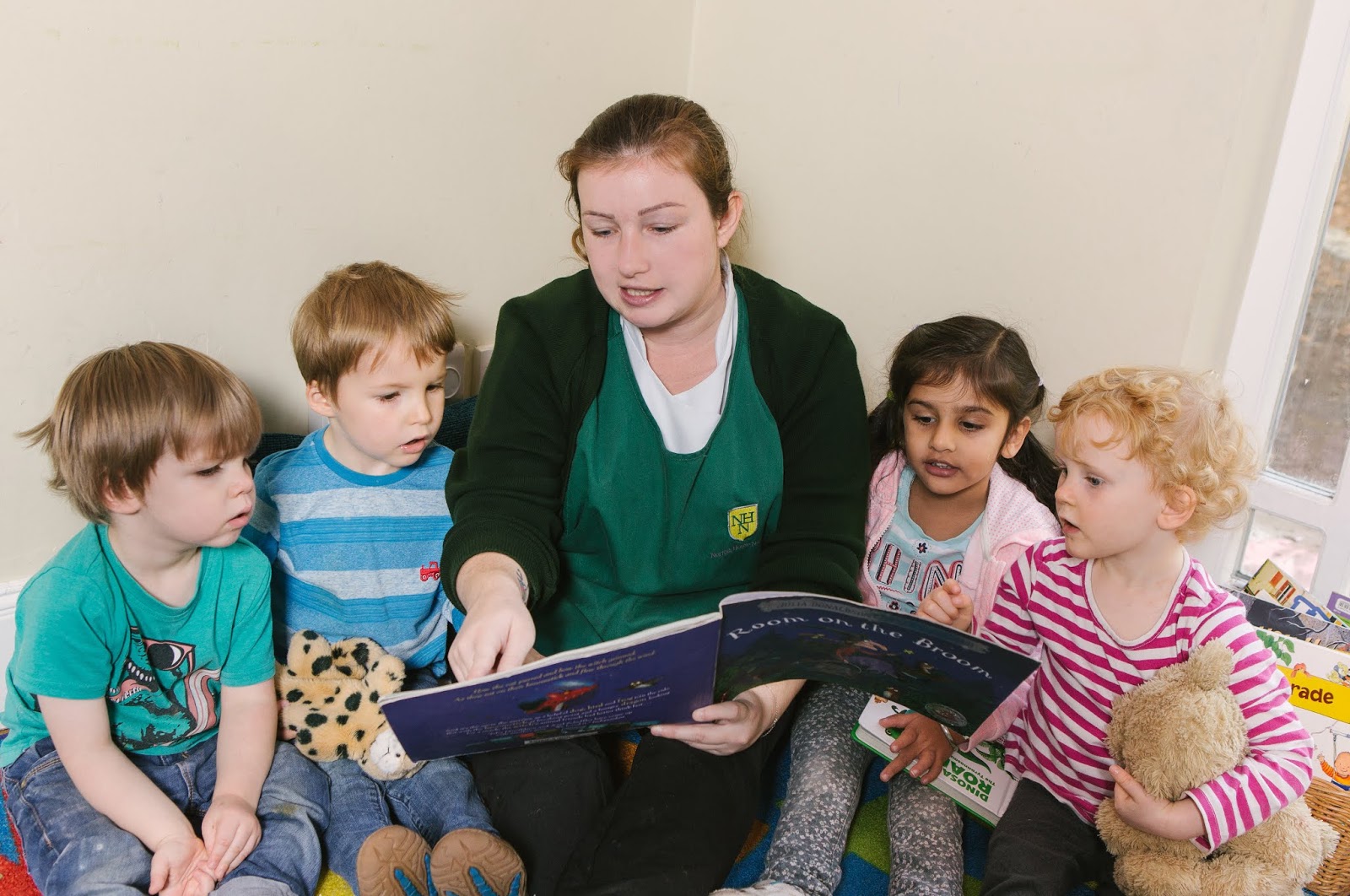 A day in the life of a child at Norfolk House Nursery, Birmingham | To ...