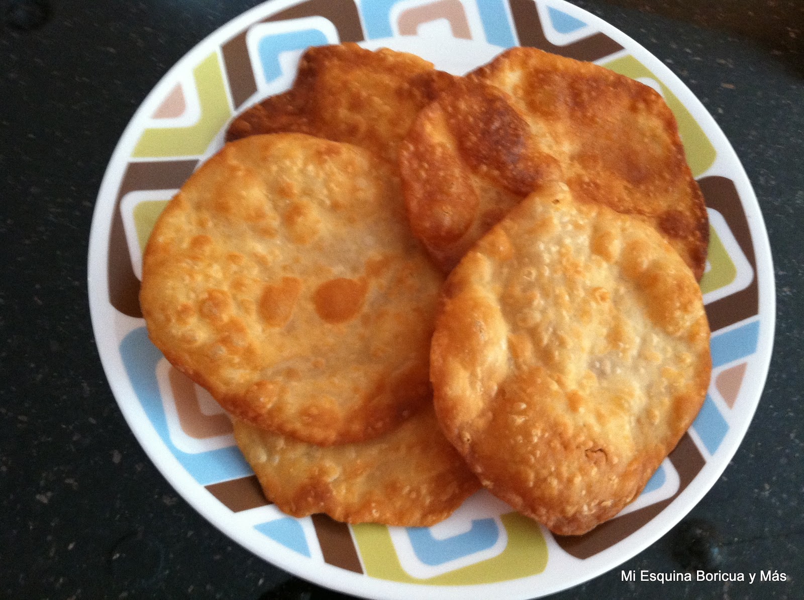 Mi Esquina Boricua y Más: Arepas (Domplines)