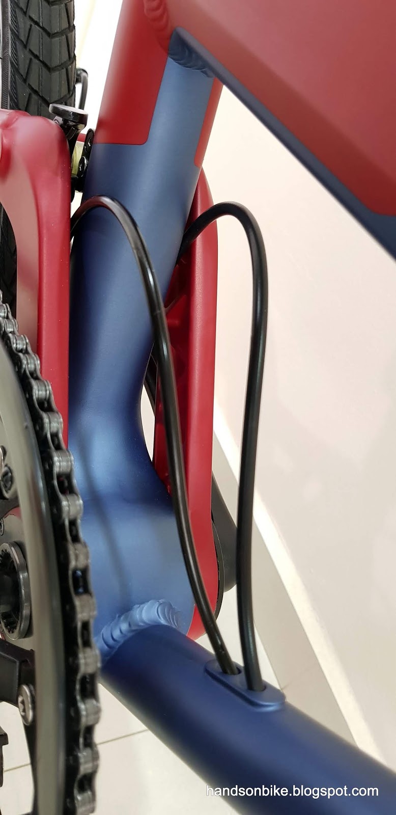 Hands On Bike: Java Neo 2 Folding Bike: Introduction Part 2 of 2