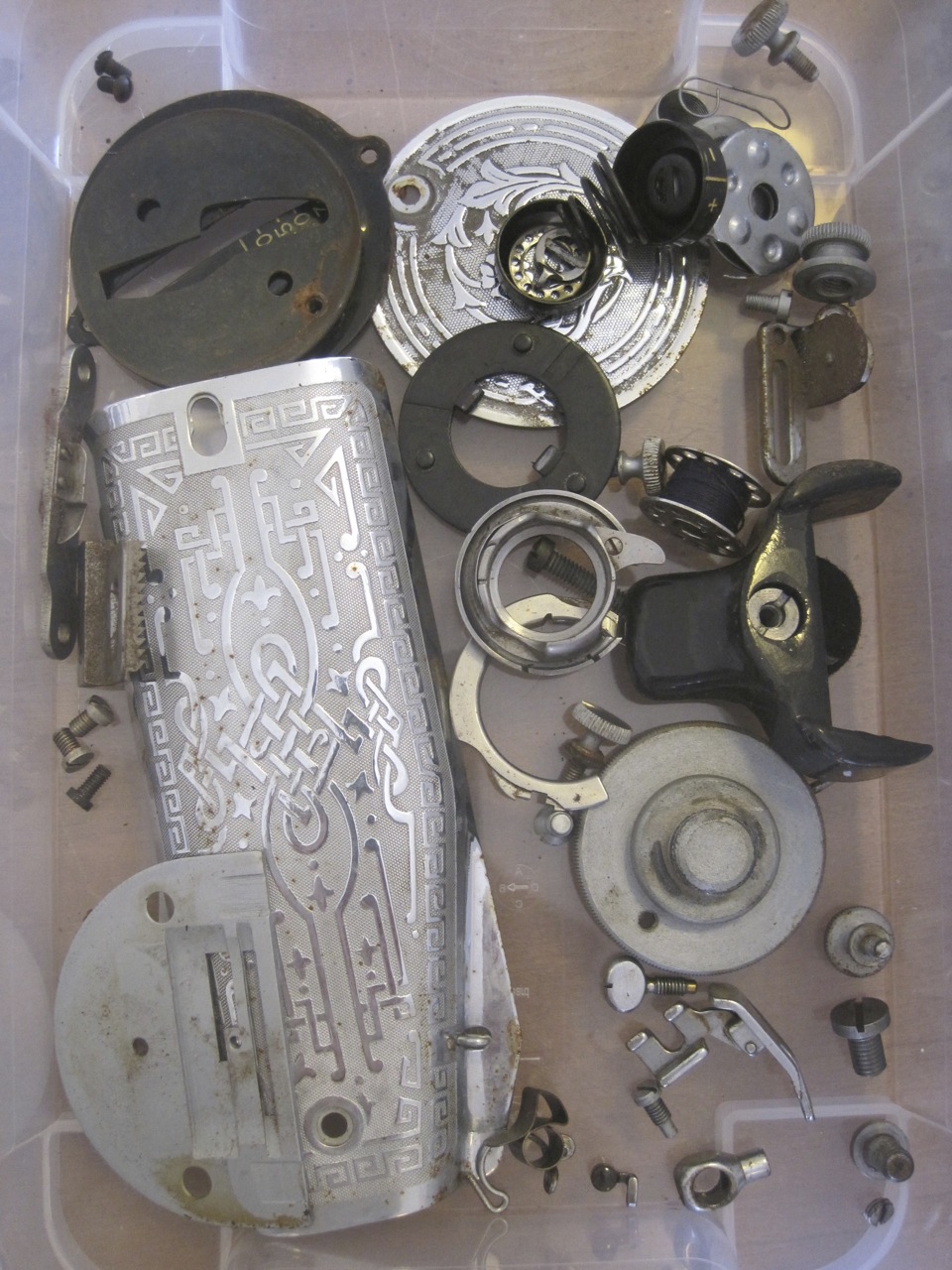 The Project Lady - Sewing Machine Transformation