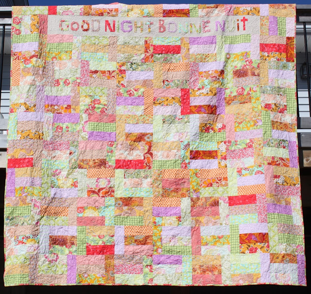The Running Thimble: Good Night / Bonne Nuit - A finished quilt