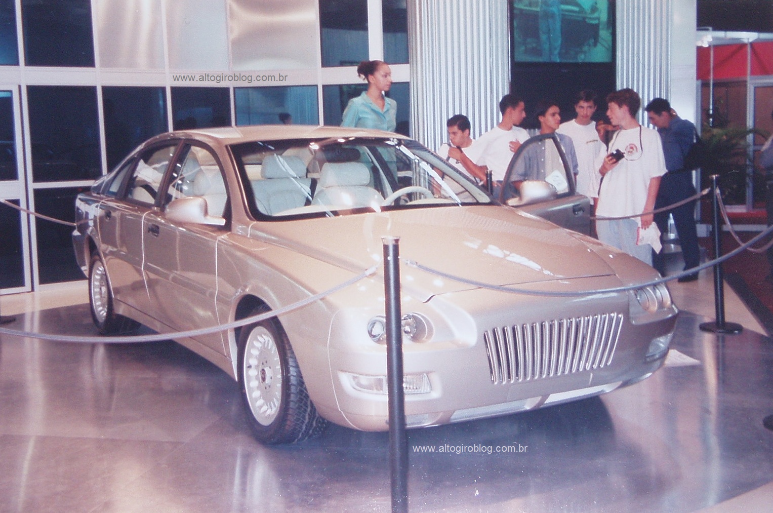 altogiroblog: [AltoGiro] Emme 422T, o Lotus brasileiro