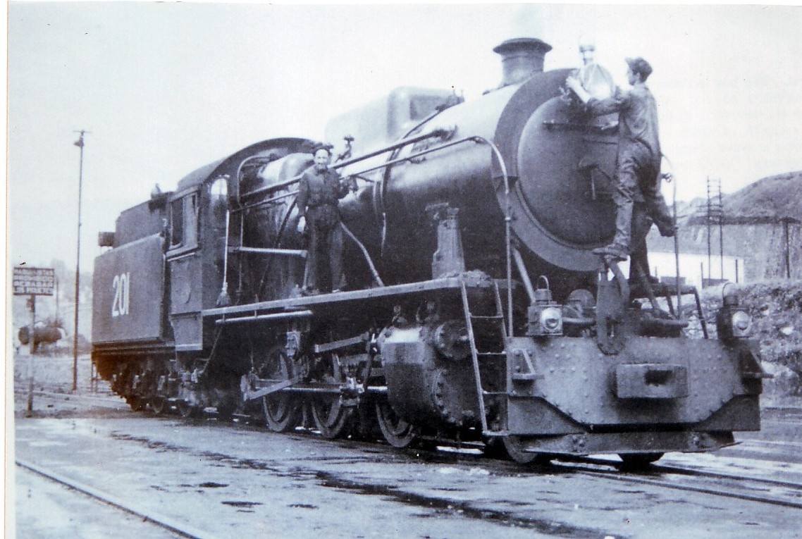 ASUNTOS FERROVIARIOS - RAILWAY AFFAIRS: LA LOCOMOTORA 201 - RIOTINTO 10 ...