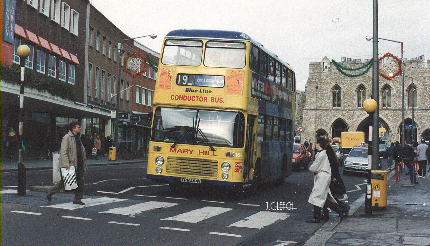 Busworld Photography: Solent Blue Bristol VR TRN 464V in Southampton