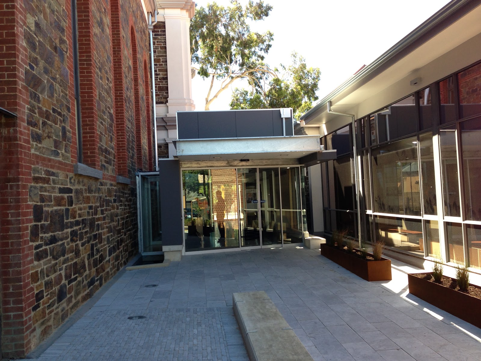 SA Public Libraries: Opening of the new St Peters Library