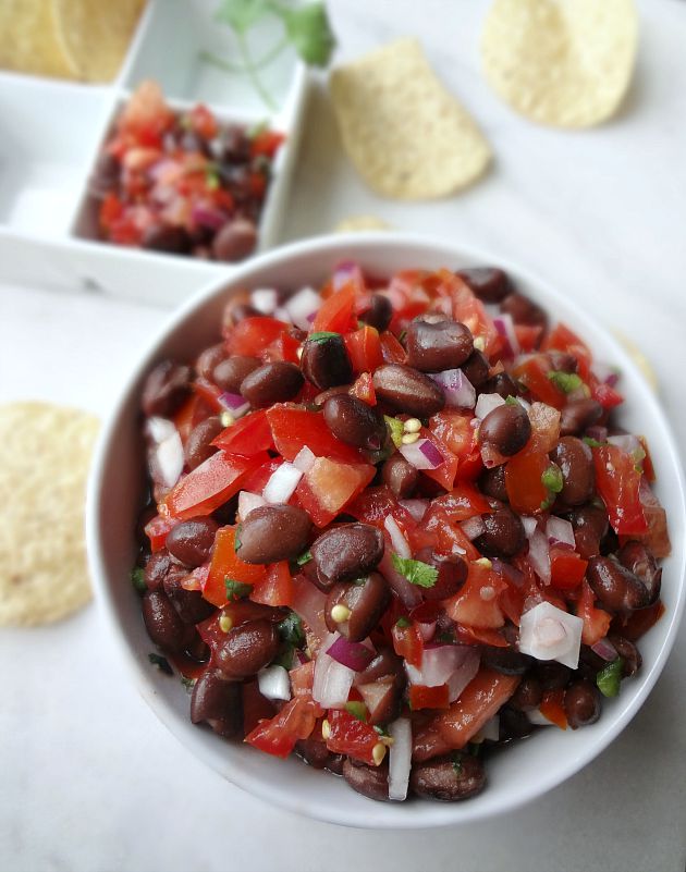 The Cooking Actress: Black Bean Pico de Gallo