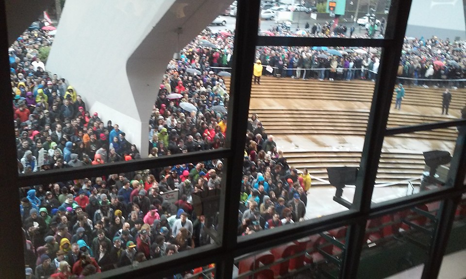 My Experience At The Bernie Sanders Rally In Seattle | The Odyssey Online