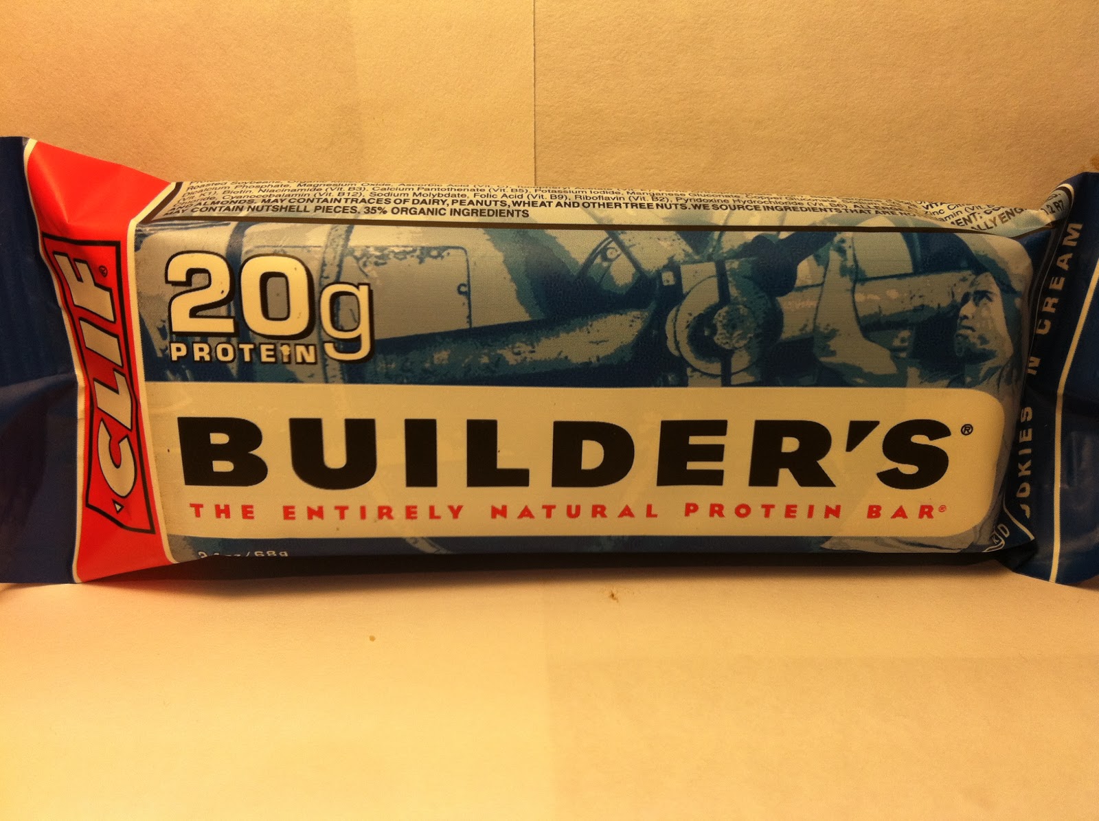 Crazy Food Dude: Review: CLIF Builder's Cookies & Cream Protein Bar
