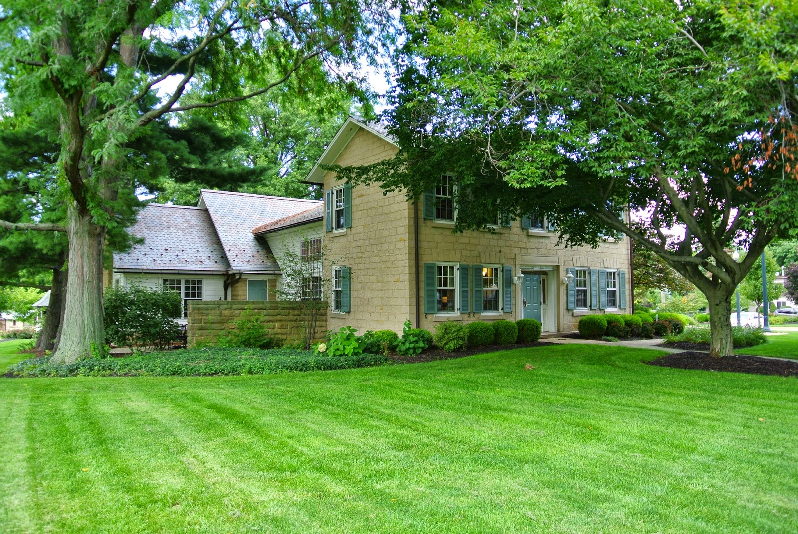 Lorain County Life: [BIKE] Amherst Sandstone Village