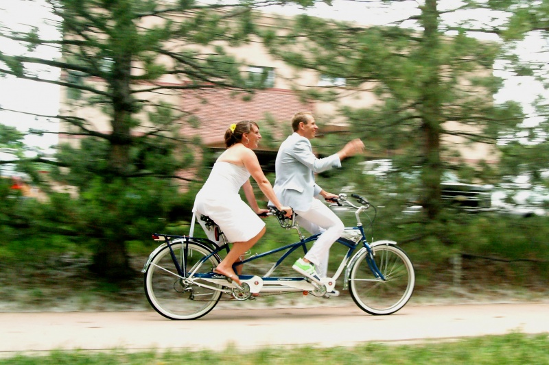 Pedalear, un tándem perfecto | A todo Confetti - Blog de BODAS y ...