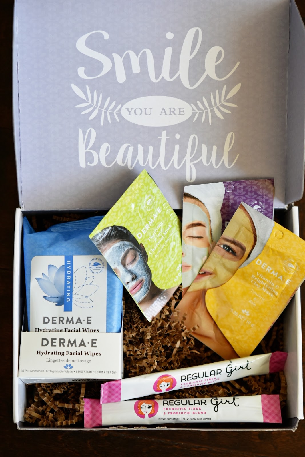 DERMA-E January 2018 Box Unboxing