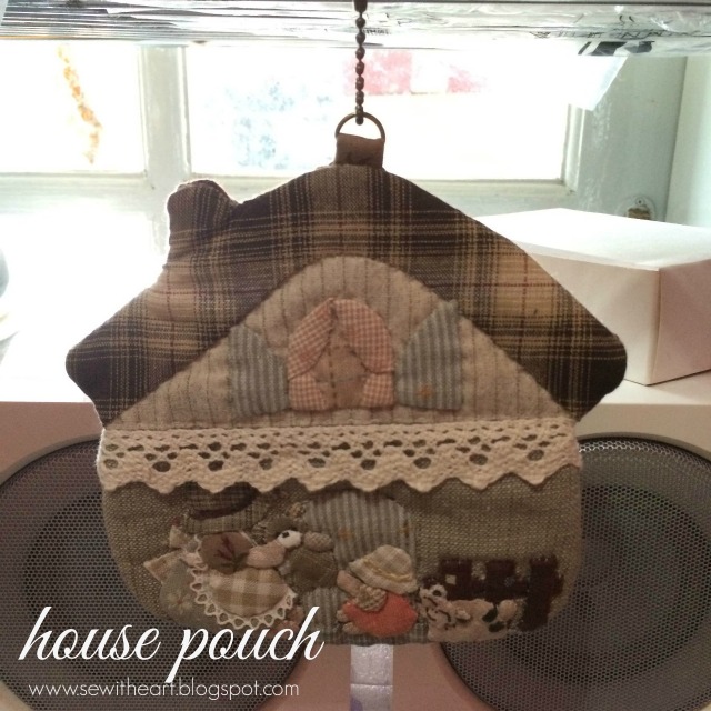 sew with heart: house pouch