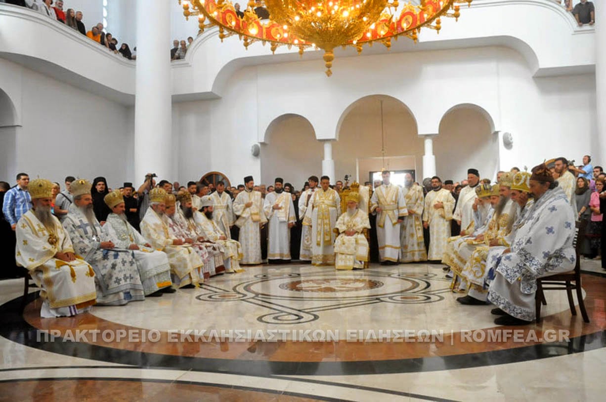PANAYIOTIS TELEVANTOS: ΧΩΡΙΣ ΠΑΡΟΥΣΙΑ ΠΑΠΙΚΩΝ Η ΕΝΘΡΟΝΙΣΗ ΤΟΥ ΝΕΟΥ ...