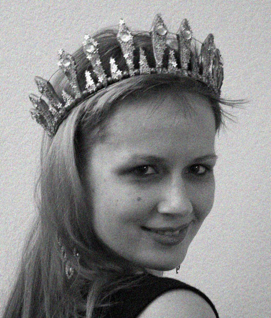 Marie Poutine's Jewels & Royals: About Me