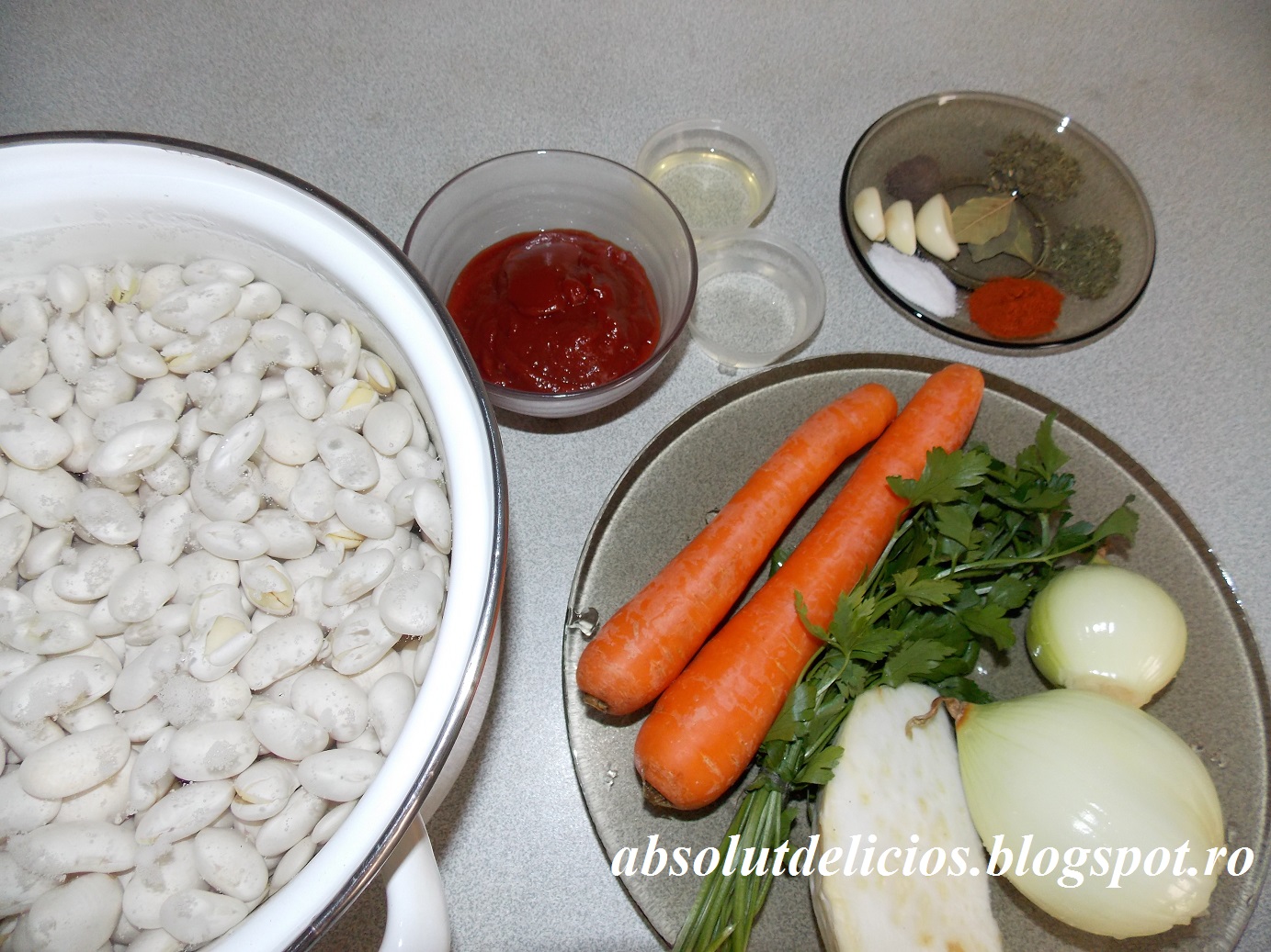 Absolut Delicios: CIORBA DE FASOLE BOABE - RETETA DE POST