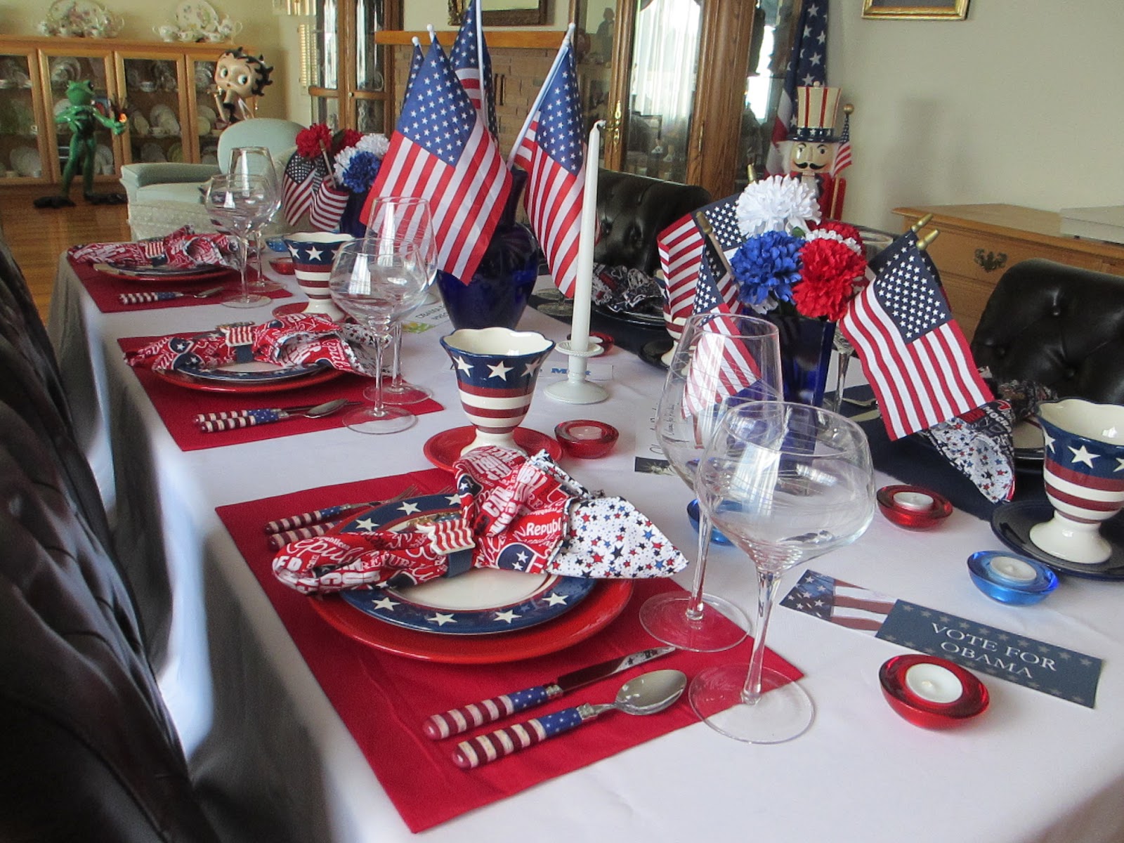 The Welcomed Guest: My Fellow Americans Tablescape