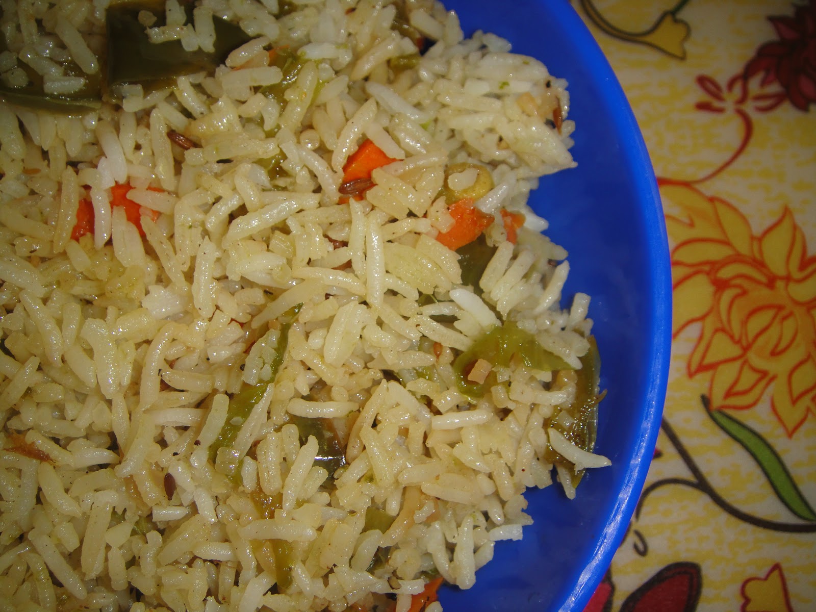 andhra ruchulu: CARROT BELL PEPPER FRIED RICE