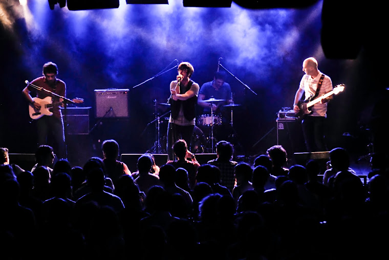 Revolution Number 9: Anticipazioni del "Pulling the Trigger tour"