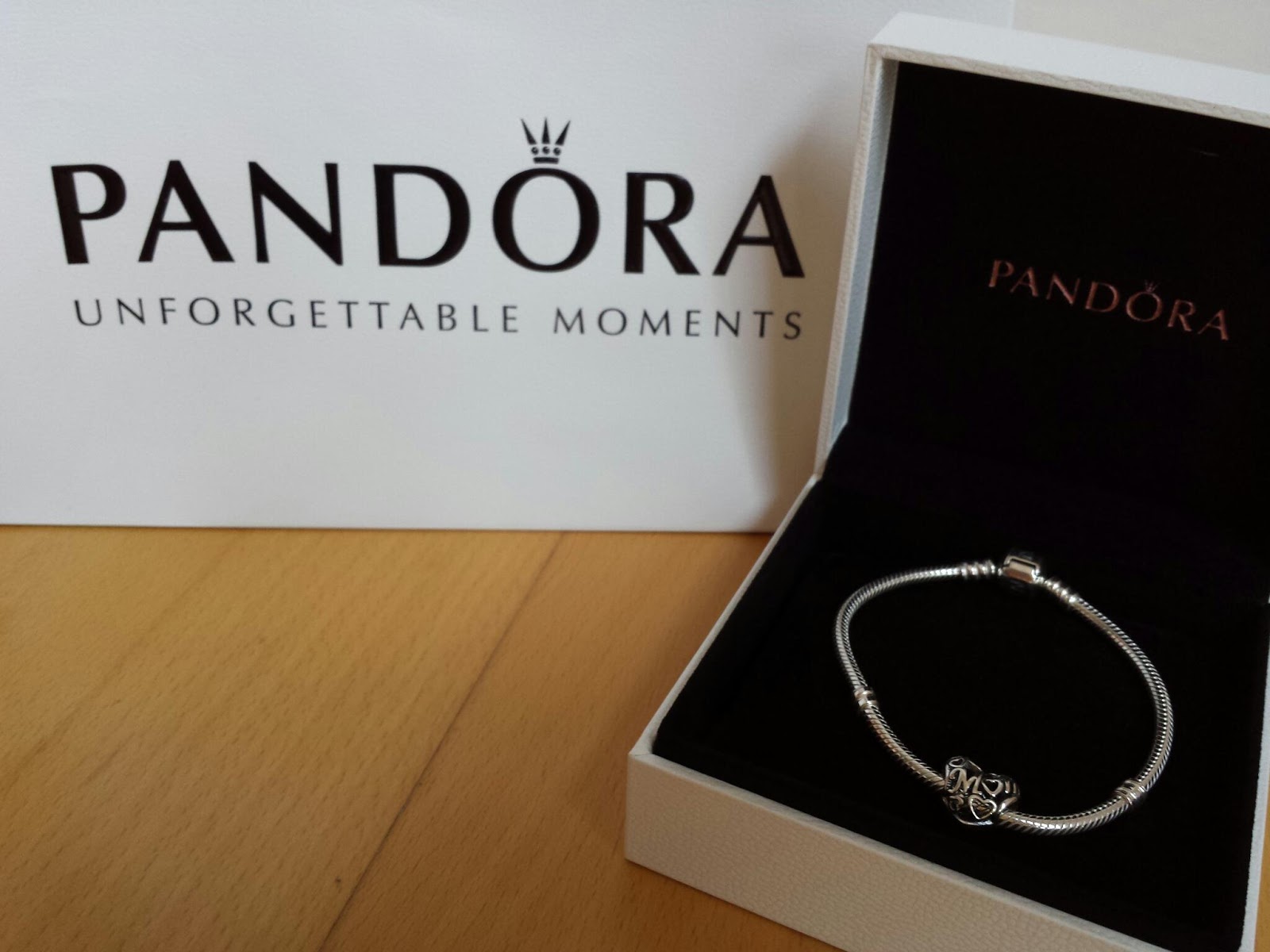 Můj fialový svět BLOG: new in: Pandora story