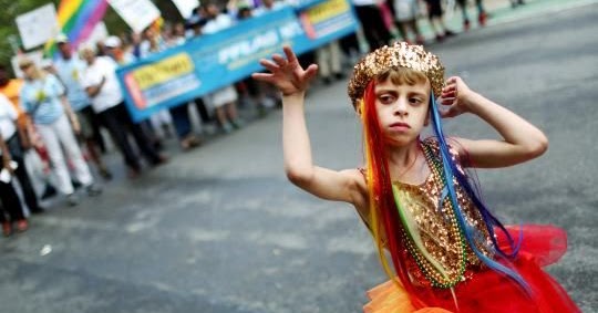 #aRIDEthroughFASHION: Desmond is AMAZING | Drag kid, LGTBQ activist & a ...