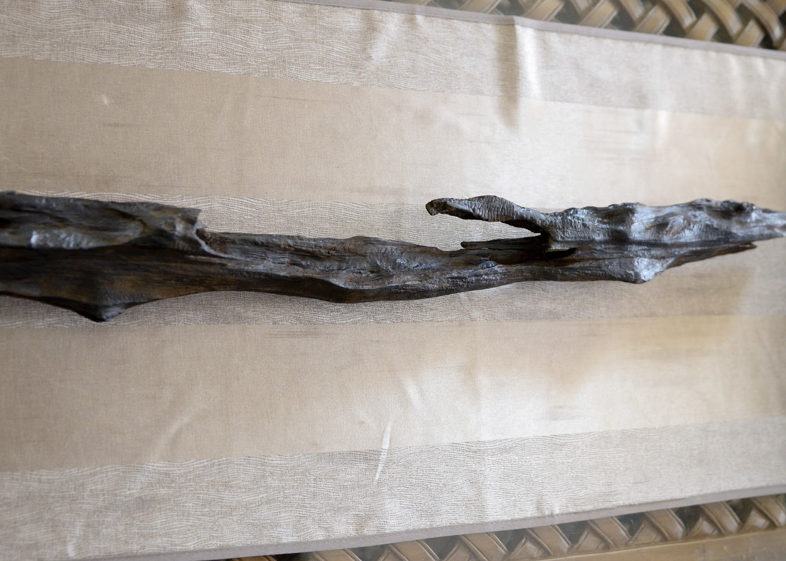 Kayu Warisan Malaysia: Kayu teras kemuning hitam / murraya paniculata