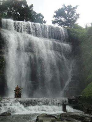 A Guide To The Water Falls Of Sri Lanka