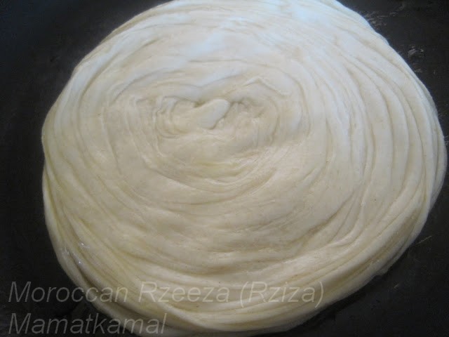 رزة القاظي-رْزِيزَة /Traditional Handmade Moroccan Rzeeza or Rzate ...