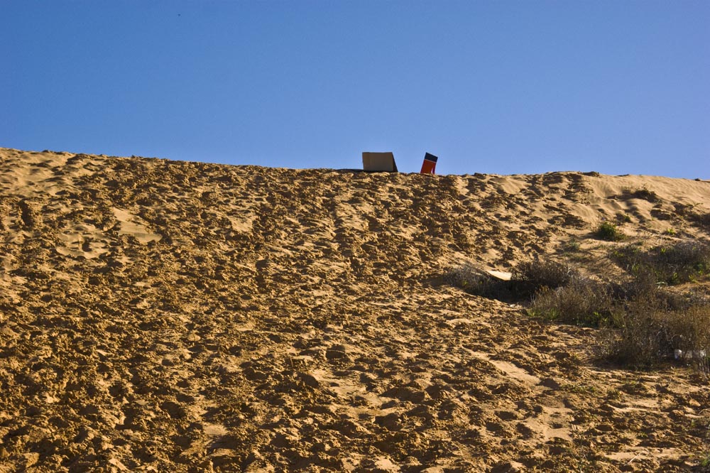 BigRedBusTouringCo.com: Moorook to Perry Sand Dunes