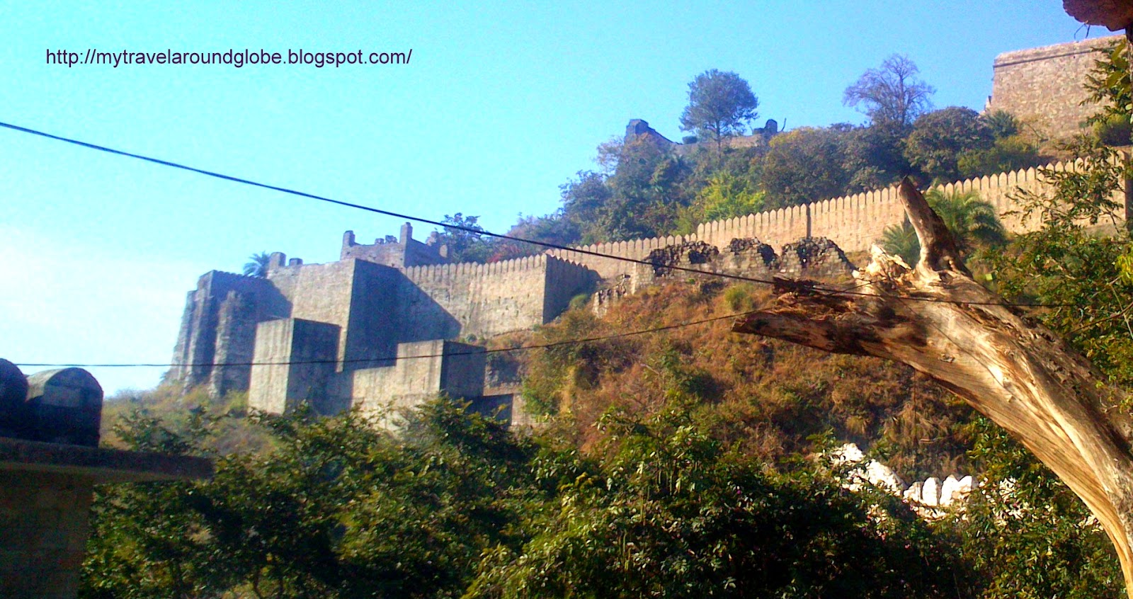 Ghoomna(Traveling): Kangra Museum and Kangra Fort of the Katoch Dynasty