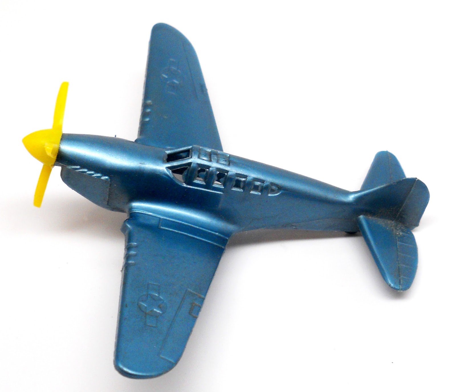 Toys and Stuff: Thomas Toy P-40 Warhawk