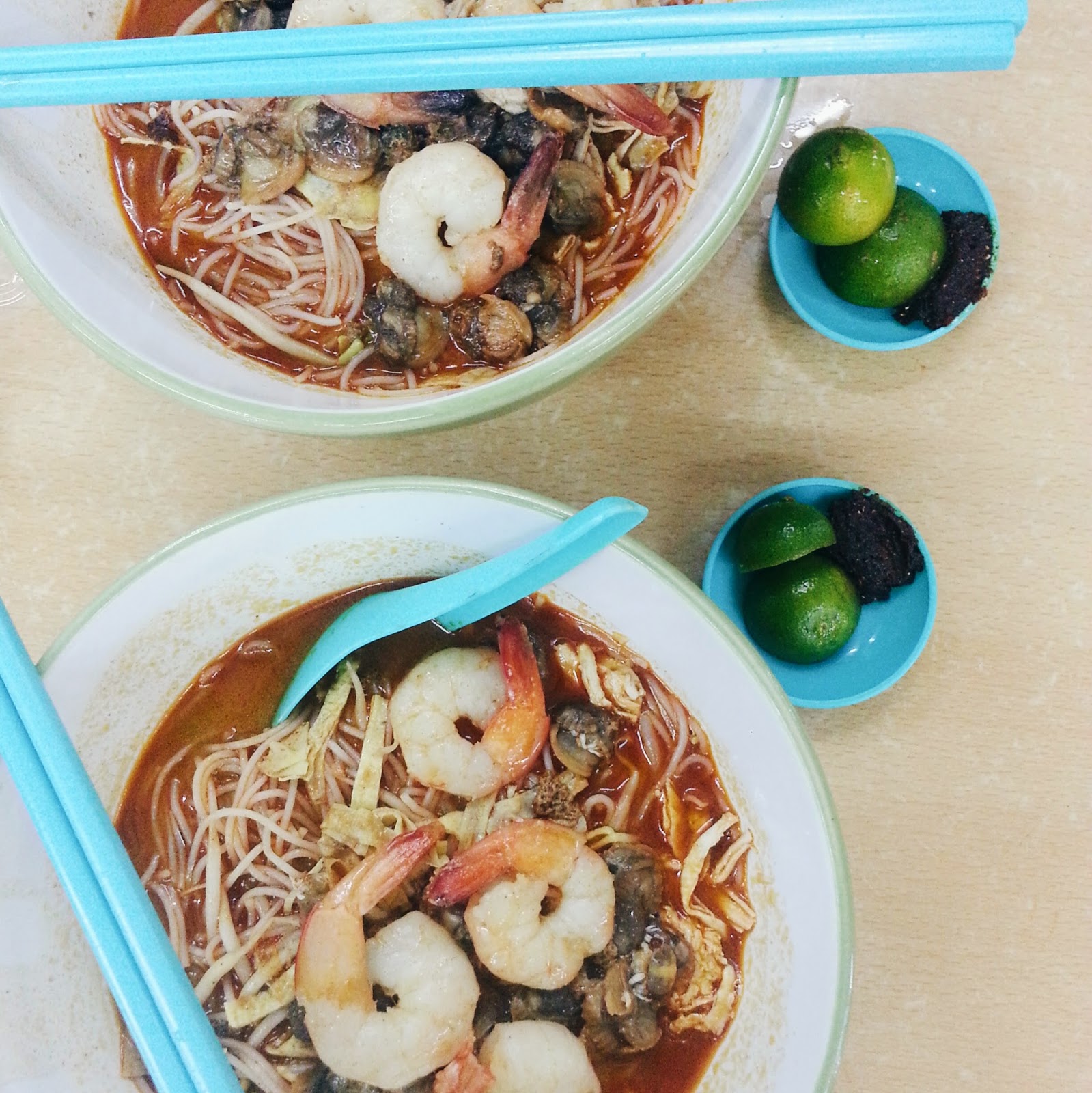 Aly's Blog: Best Sarawak Laksa in Kuching: Thompson Corner