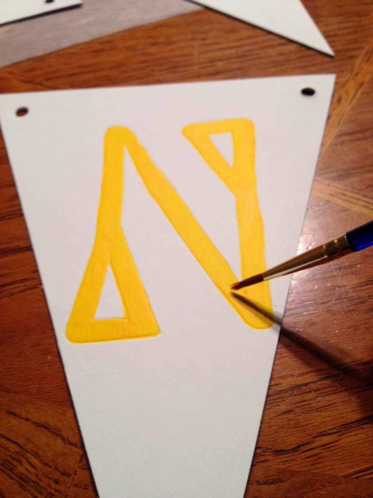 Do-It-Yourself Drew: DIY Word Banners
