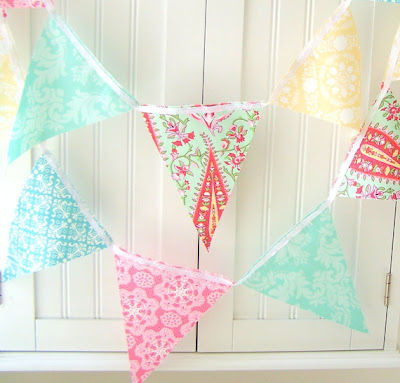 Unfolding Creatively: My Favorite Things - Buntings!