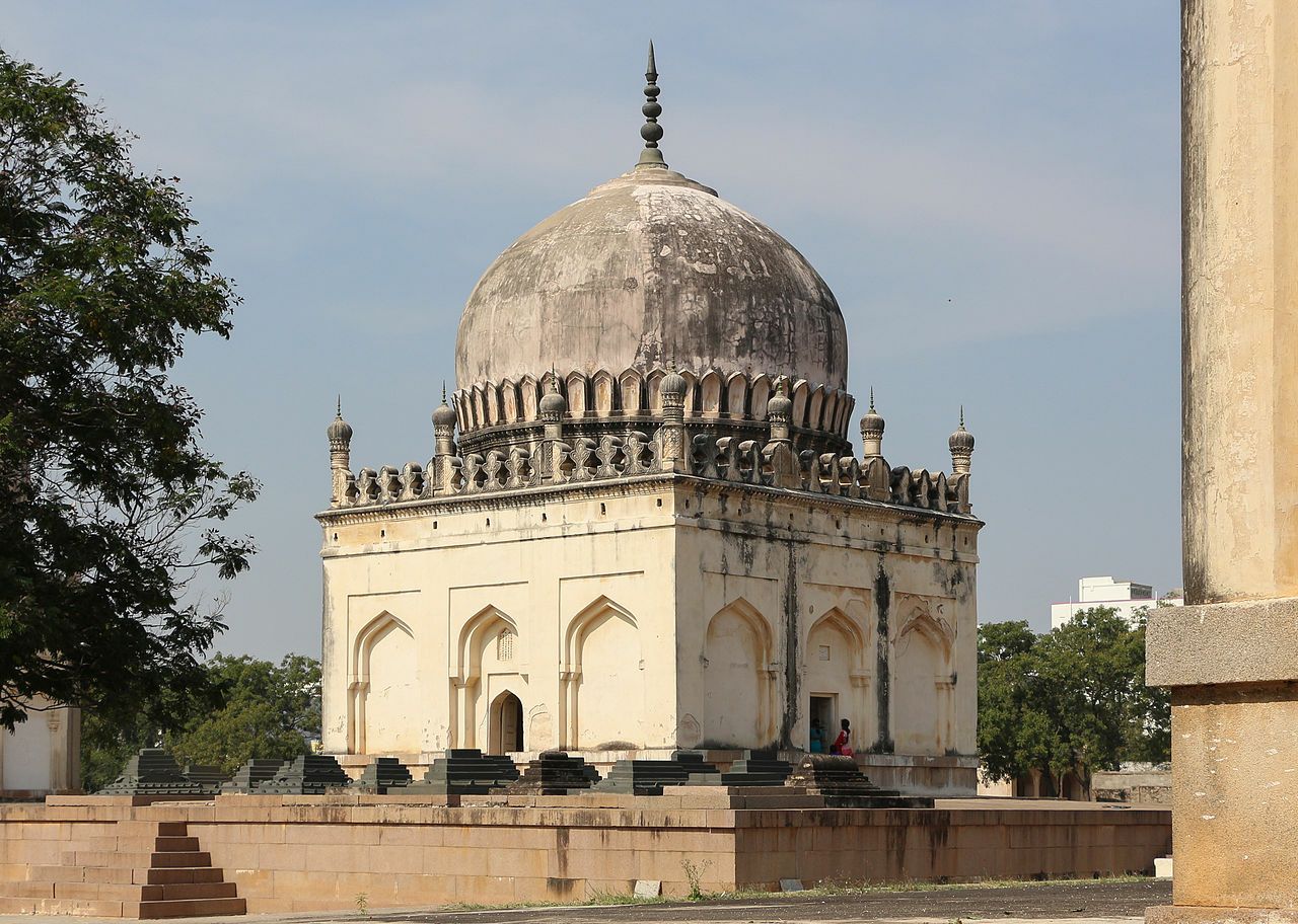 The History Of Sub-Continent Through Commemorative Stones: Tombs of ...