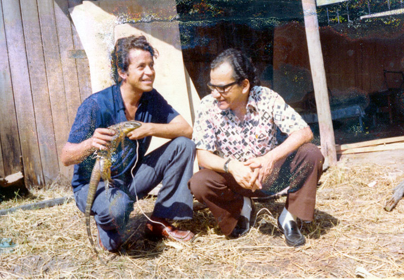 CÉSAR CALVO: César Calvo desentraña su libro "Las tres mitades de Ino ...