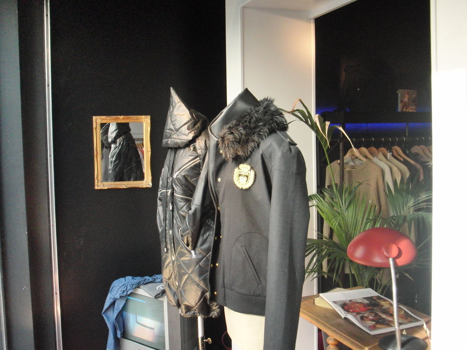 VALLEY OF OMSK: GIRLS FROM OMSK Shop Tour: The closet