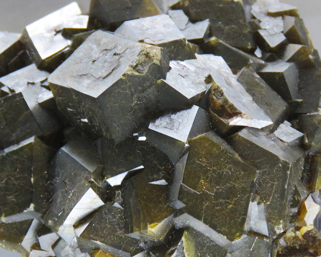 MINERALES: ANDRADITA