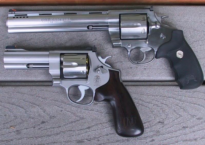 welcome to the world of weapons: Colt Anaconda