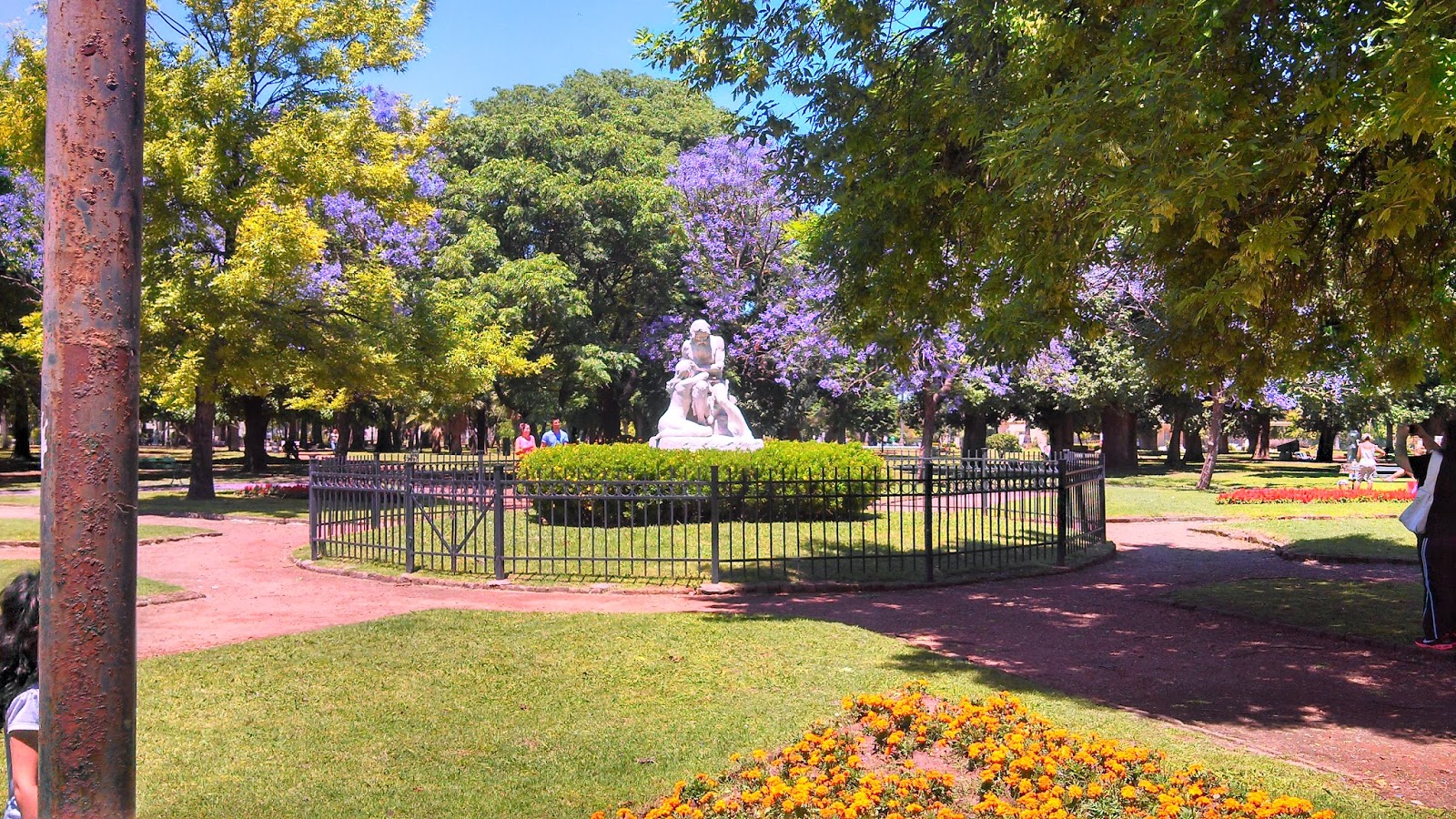 Arte+: Parque Avellaneda. Un lugar de encuentro virtual entre blogueras.