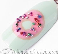 Valentine Kisses: Police inspired nail art (7 designs)