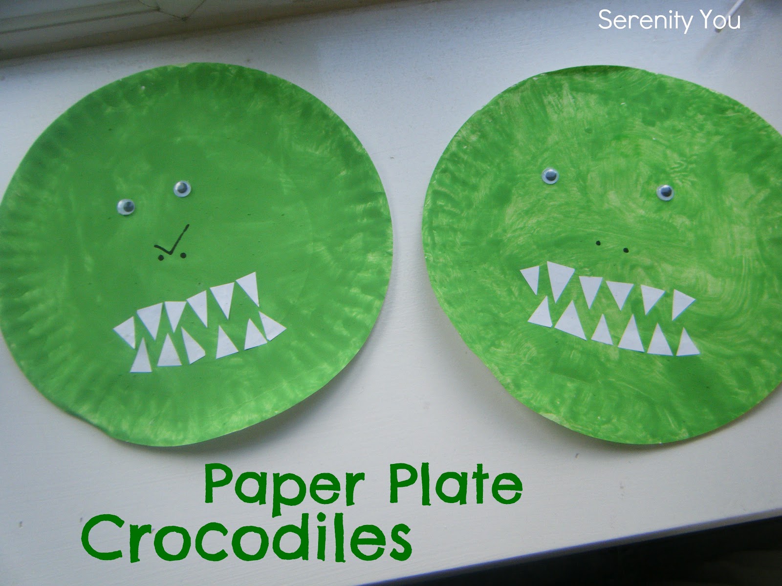Crocodile triangle | Paper plates, Preschool crafts, Paper