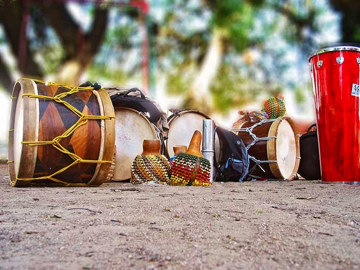 Brazilian Percussion Blog: Maracatu